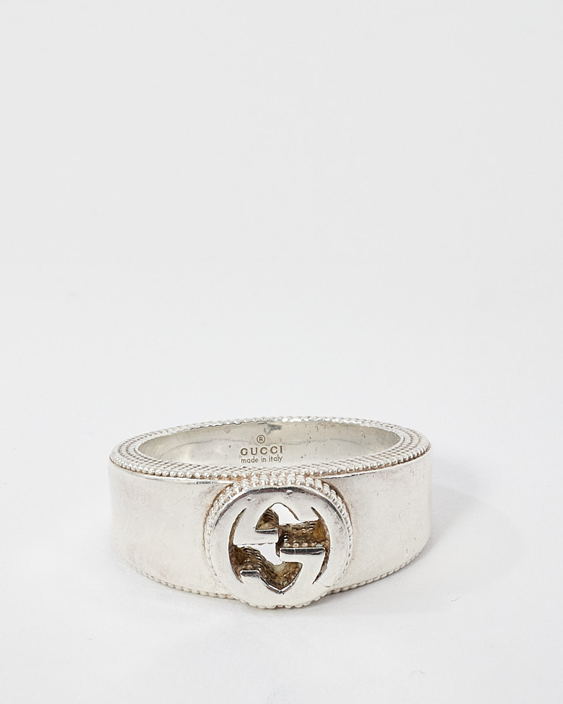 Explore a Gucci Silver Interlocking GG Ring - 14 - Authenticated Pre ...