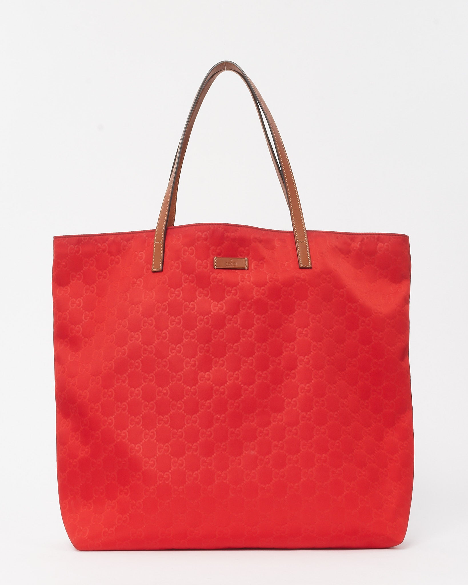 Buy Gucci Red Monogram GG Nylon Large Tote Bag - Authenticated Pre ...