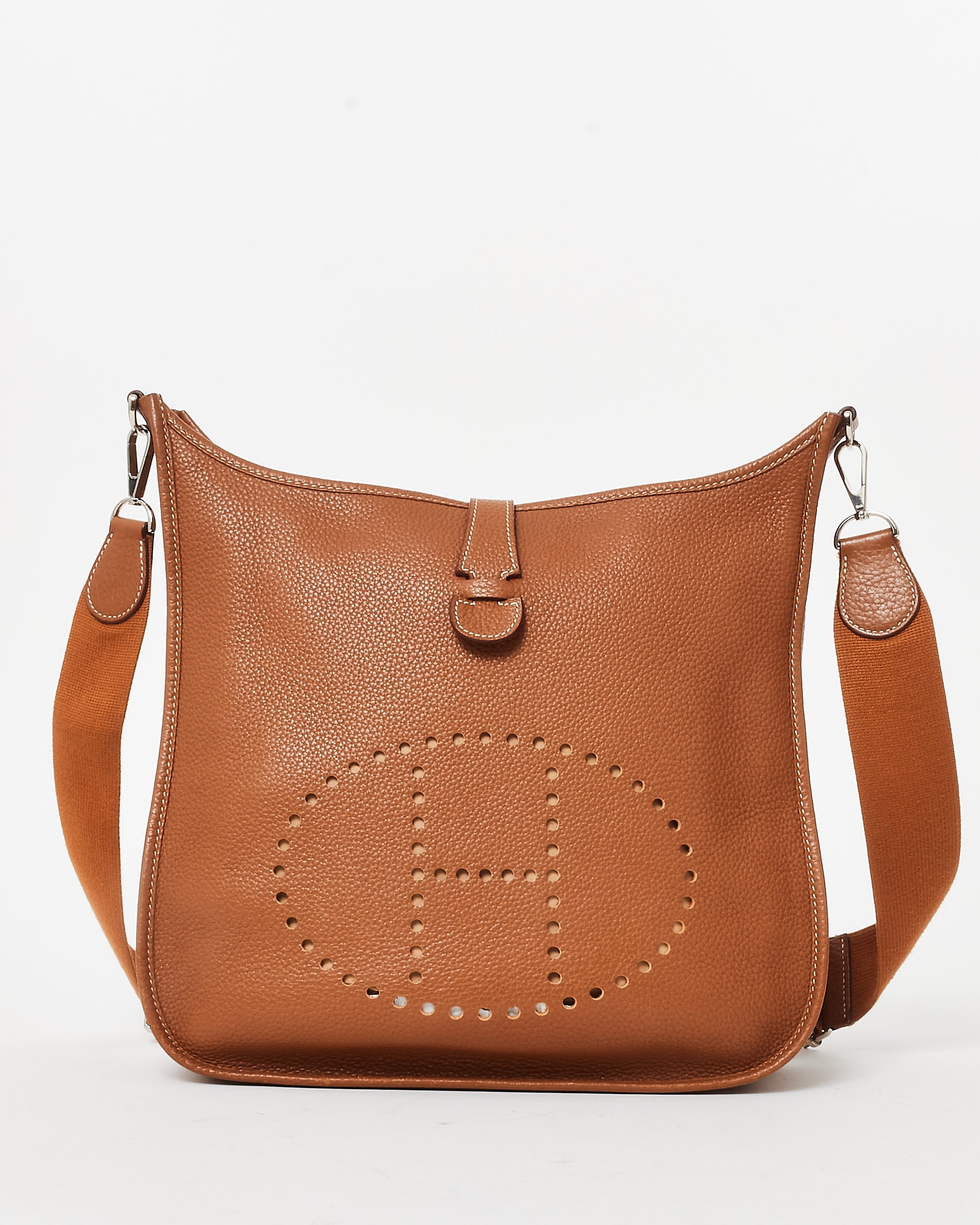 Buy Hermès Tan (Gold) Clemence Leather Evelyne PM – RETYCHE